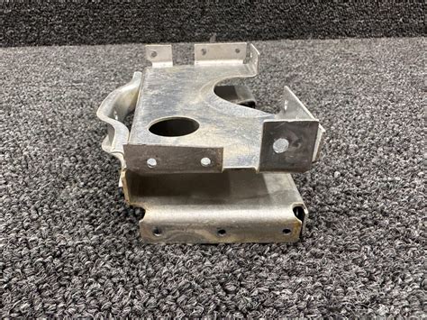 0513063 1 Use Pn 0513063 3 Cessna 172n Bulkhead Bracket Assembly