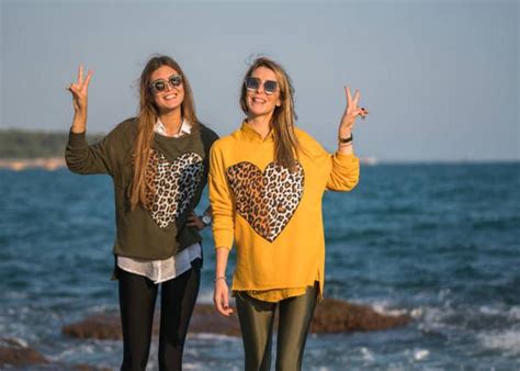 ژست عکس کنار دریا چگونه کنار دریا عکس بگیریم نورنگار