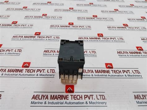 Schneider Electric Telemecanique Jis C8201 5 1 Contactor With La1 Kn 22 Contact Block 10a
