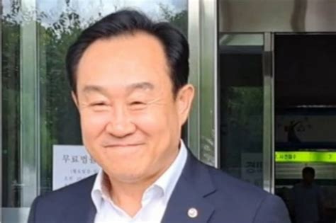 정점식 지지 호소 천영기 통영시장 선거법 사건 첫 공판