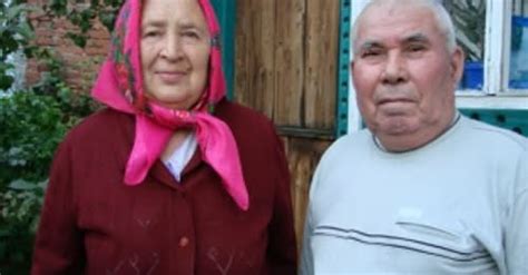 Когато една съседка роди син и го изостави аз и съпругът ми го приехме