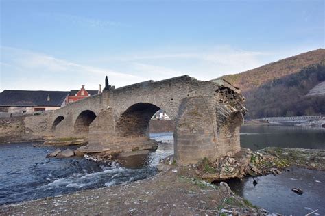 Denkmalrechtliche Genehmigung Für Den Abbruch Der Nepomuk Brücke In Rech Kreisverwaltung Ahrweiler