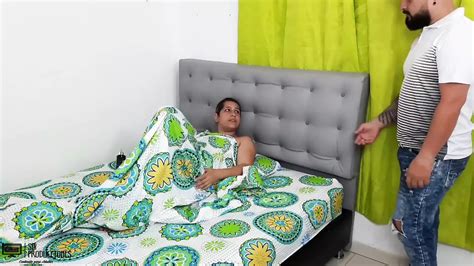 Eu Descubro Minha Meia Irmã Com Muito Tesão Com Seu Vibrador Gozada