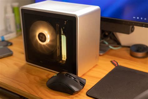 My First 68l Size Itx Build！ Very Small Size With I7 13700f And Rtx3060ti And 32gb Ddr5 Inside R