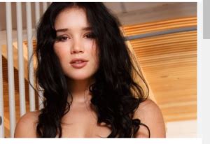 Malena Doll Age Career Family Net Worth Height Bio