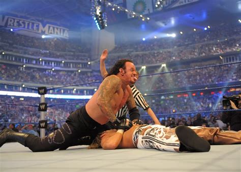 The Undertakers Wwe Wrestlemania Streak In Pictures Mirror Online