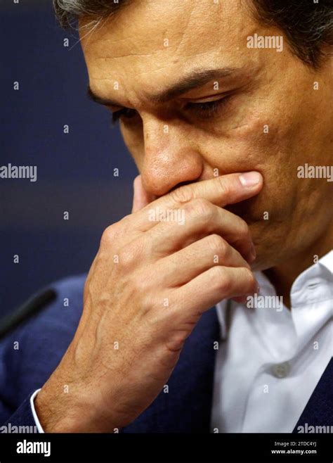 madrid 10 29 2016 pedro sánchez appears at a press conference to
