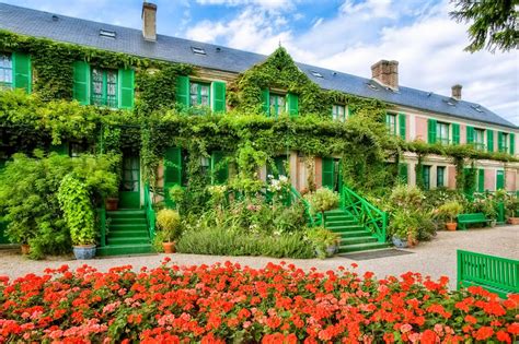 Giverny Monets House And Gardens Guided Tour Getyourguide