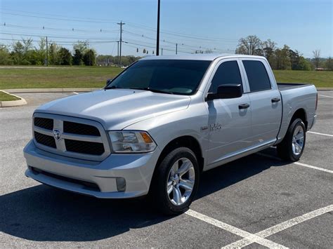 2013 Dodge Ram 1500 57l V8 2 Owner Crew Cab Southern Truck 144k