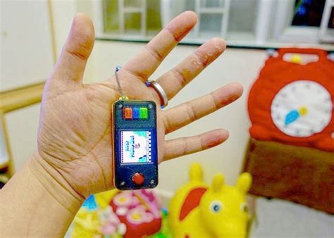 Retropie Zero Tiny 1 3 Inch Keyring Games Console Geeky Gadgets