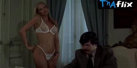 Alexandra Delli Colli Breasts Scene In Mieux Vaut Etre Riche Et Bien