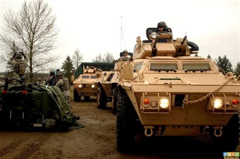 M1117装甲战车图册 360百科