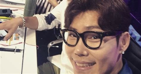 슈퍼스타k7 백지영 심사위원 인증샷 공개 안경잡이 셋과 아줌마 하나