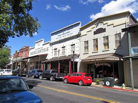 15 Historic Towns In California That Are Perfect For A Wallet Friendly