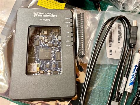 Ni National Instruments Usb Myrio 1900 Fpga Kit Accessories For