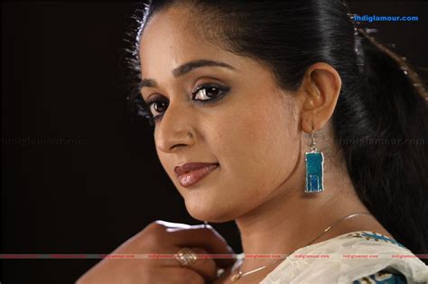 Kavya Madhavan Actress Photo Image Pics And Stills