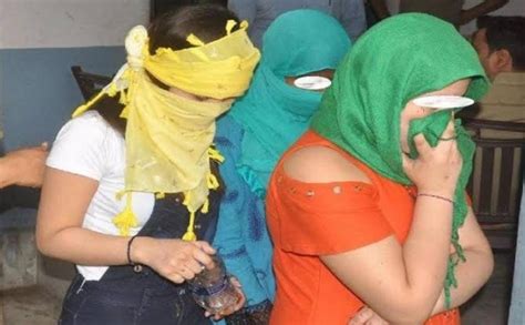 पीतल नगरी मुरादाबाद में पुलिस ने किया सेक्स रैकेट का भंडाफोड़ Khulasa