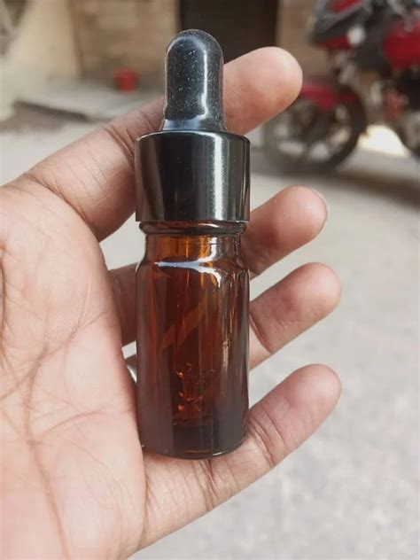 5 Ml Amber Glass Bottles At ₹ 12piece Glass Dropper Bottle In New Delhi Id 2849391374548