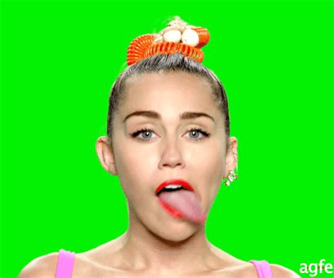 Miley Cyrus Tongue Rcelebritytongues3 Miley Cyrus Tongue Rcelebritytongues3