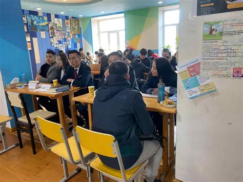 “ХУУЛЬ ЭРХ ЗҮЙН ЗӨВЛӨӨЧ ОЮУТАН” өдөрлөг болов Монгол Улсын Их Сургууль