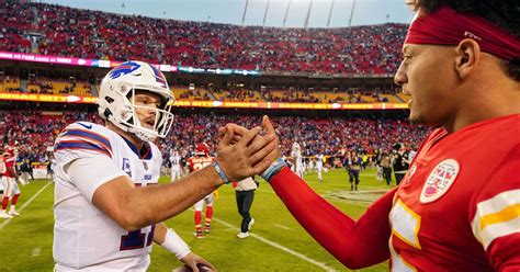 Josh Allen Nudged Patrick Mahomes During Wyoming Texas Tech Double Ot