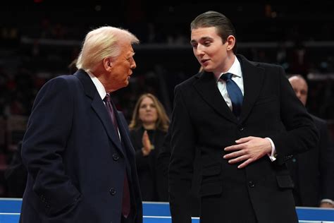 Inside The Oval Office Barron Trump Spoke Donald Trump Whispered To Him