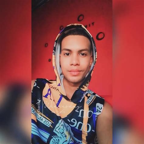 Roy Chacón F Roychacon • Threads Say More