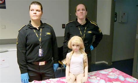 Norvegia Sesso Con Bambole Gonfiabili Bambine Allarme Pedofilia Velvetnews