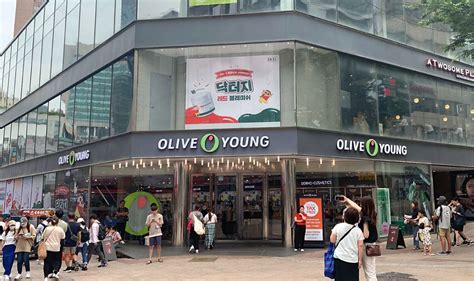 Guide To Myeongdong Shopping Street Shops Food Map Koreatodo