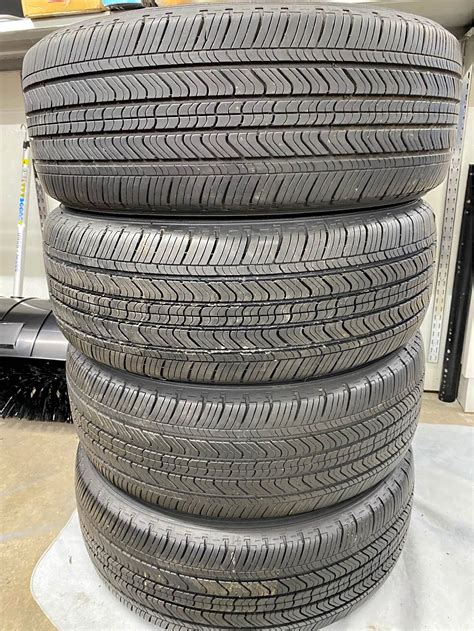 Pneus Michelin Primacy Mxv4 P21555r17 94v Baskets Mascouche