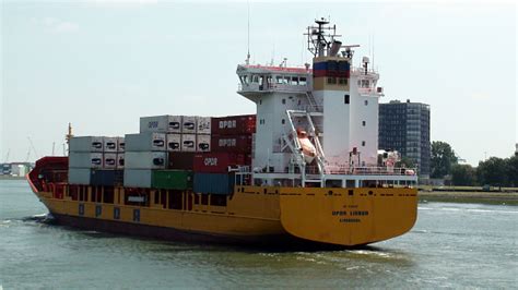 상품 컨테이너 선박 화물 상자에 로테르 담에 있는 뉴 Maas 강 항해와 로드의 풍경 강에 대한 스톡 사진 및 기타 이미지 강 교통수단 기업 재무와 산업 Istock