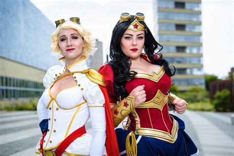 Power Girl And Wonder Woman By Kotonecosplay On Deviantart