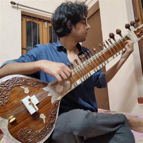 Arpan Mitra Vocal Music Teacher Mayoor School Of Music Linkedin