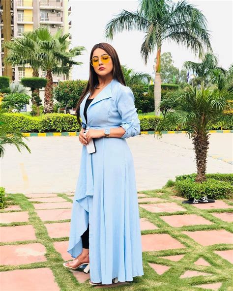 Shehnaaz Gill Looks Stunning In Her Latest Photoshoot Check Out The Divas Sexy Pictures News18