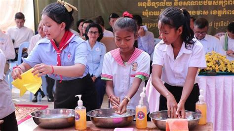 យុទ្ធនាការ«មិត្តអប់រំមិត្ត មិត្តជួយមិត្តចូលរួមលើកកម្ពស់ស្មារតី កូនល្អ មិត្តល្អ និងពលរដ្ឋល្អ