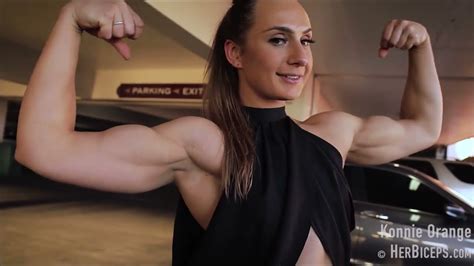 Konnie New Heartbeat Girl Peaked Biceps Flexing Clip Youtube