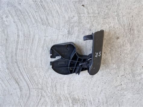 Unutrasnja Rucka Za Otvaranje Prednje Haube Audi A6 4g A5 A4 B8