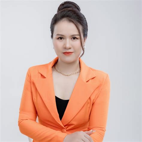 Lưu Thị Hường Youtube