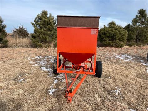 Port O Seeder Pto Driven Spreaderseeder Bigiron Auctions