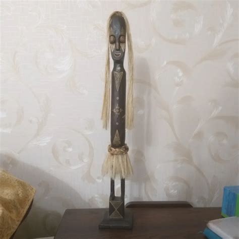 کمدا قیمت و خرید مجسمه ی چوبی رنگ عکس دوم مشخص تره