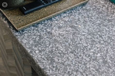 Sonite จากธุรกิจกระดุมสู่หินสังเคราะห์ยั่งยืนที่ไส้ในเป็นเศษกระดุม