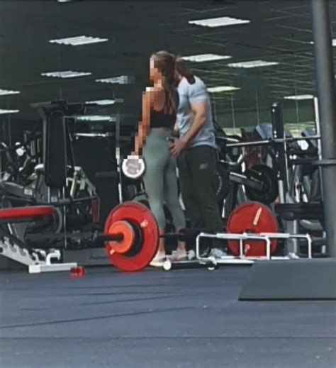 헬스 트레이너가 여성 회원들 ‘성추행했던 방법