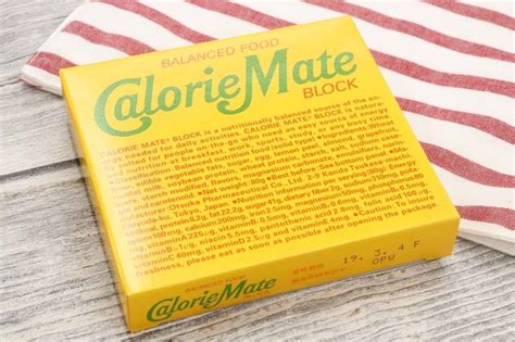 カロリーメイト 5種を食べ比べプレーンチーズチョコレートフルーツメープル 一気に実食 えん食べ