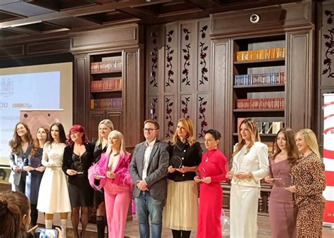 Диригентката Бисера Чадловска прогласена за Жена на годината Независен Весник