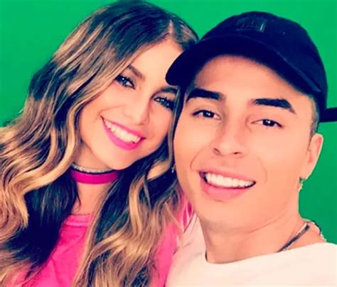 Llegaste Tú” Sofía Reyes Ft Reykon