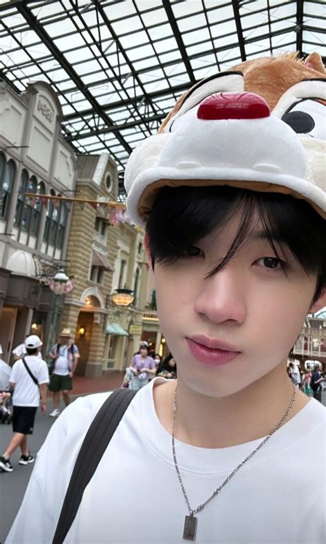 Pin Oleh Fern Jimiko Di Hong Lykn