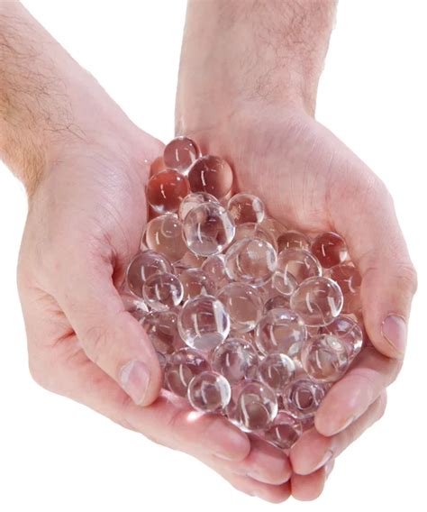 Spitballs Amazing Water Based Spheres Grow Up To 200 Times Their Size