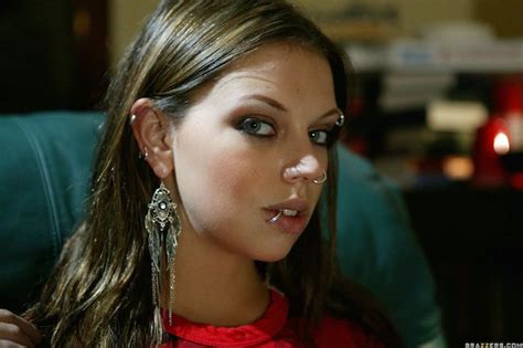 Whats Her Name Missy Stone Courtney Cummz Nikki Benz 1682607 ›