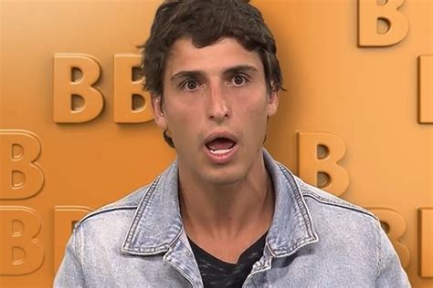 Bbb Supostas Fotos De Felipe Fazendo Sexo Oral Em Homem Vazam Metr Poles