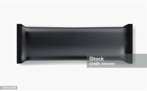 흰색 배경에 고립 된 블랙 호일 패키지 벡터 클립 아트의 초콜릿 바 사탕에 대한 스톡 벡터 아트 및 기타 이미지 사탕 형판 모형 Istock